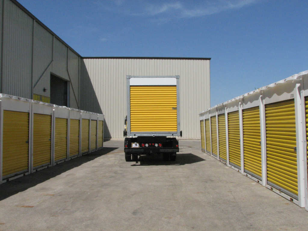 5 Reasons to Choose Mobile Storage Containers from Village Movers ...